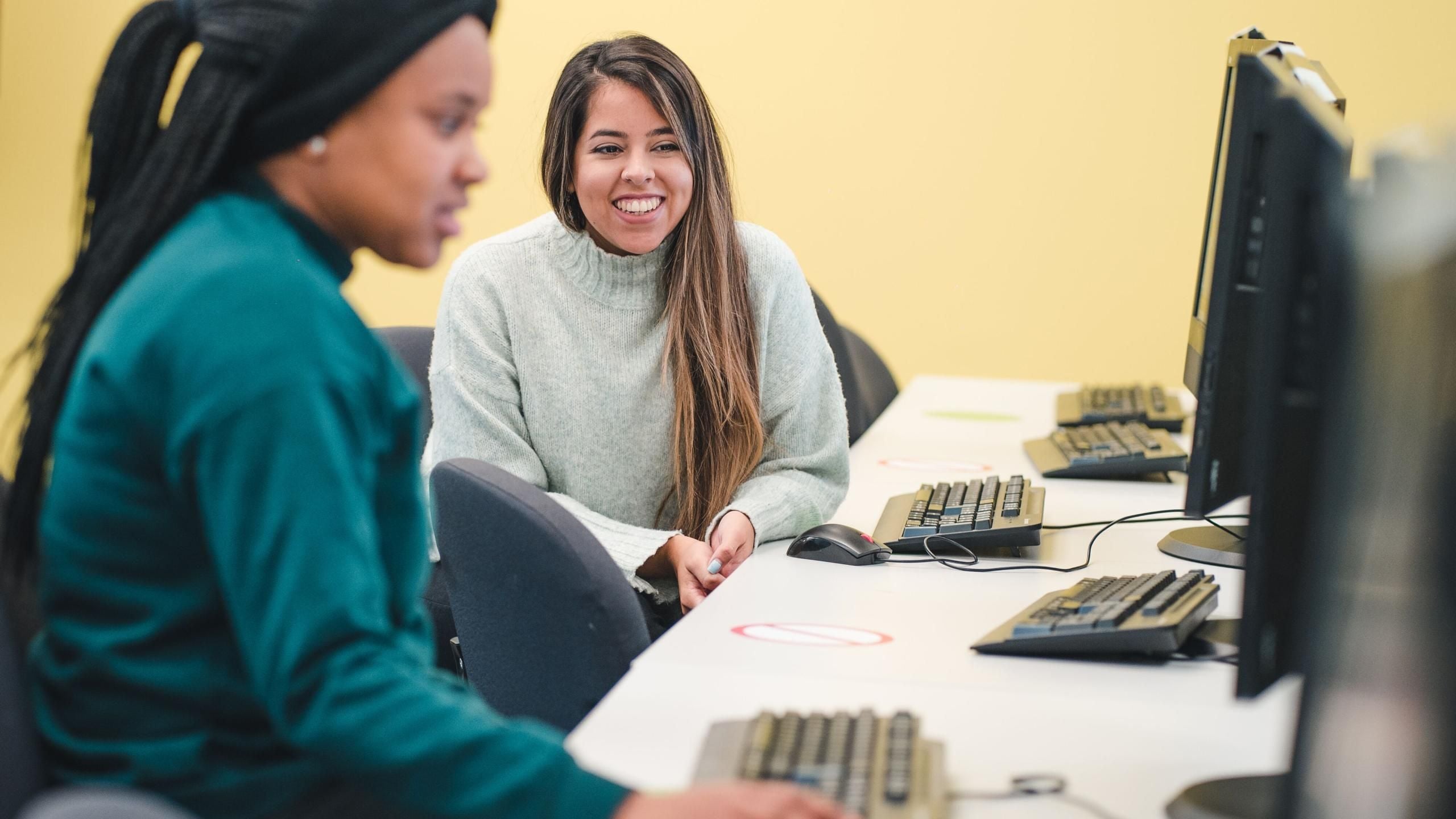 Electrical and Electronic Engineering MEng/BEng (Hons) | Kingston ...