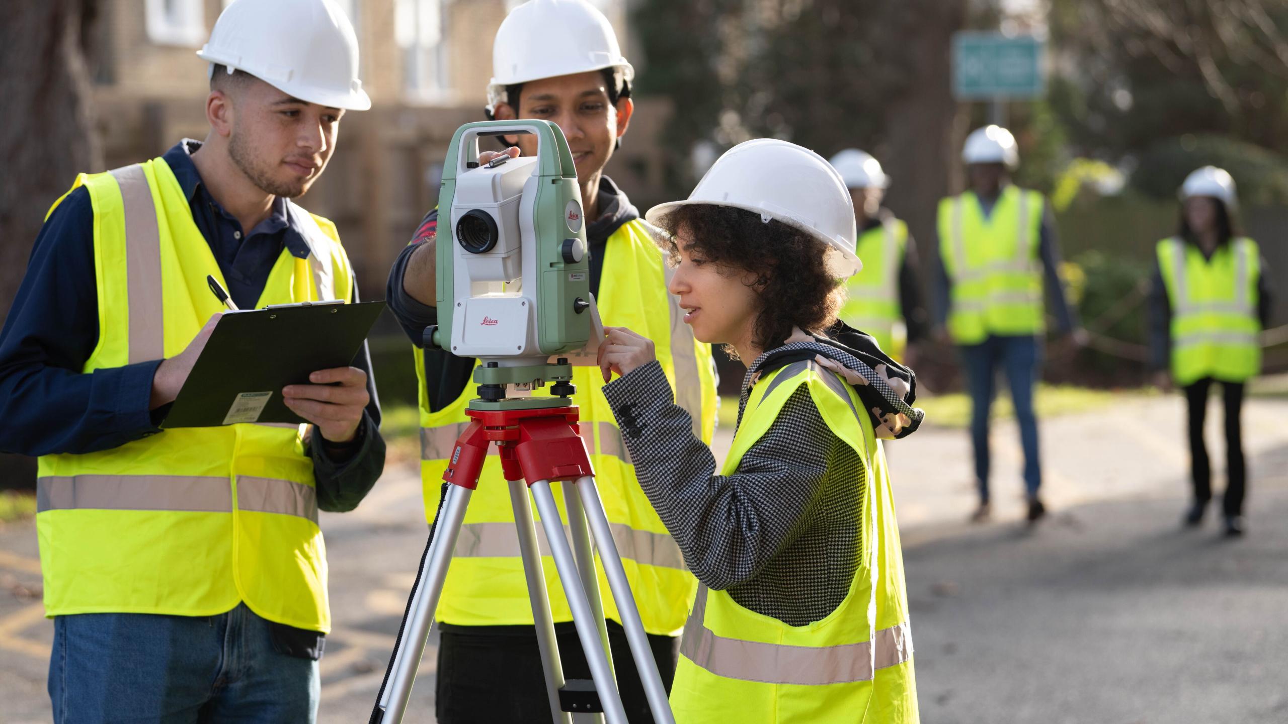 Quantity Surveying BSc (Hons) Degree Apprenticeship | Kingston ...