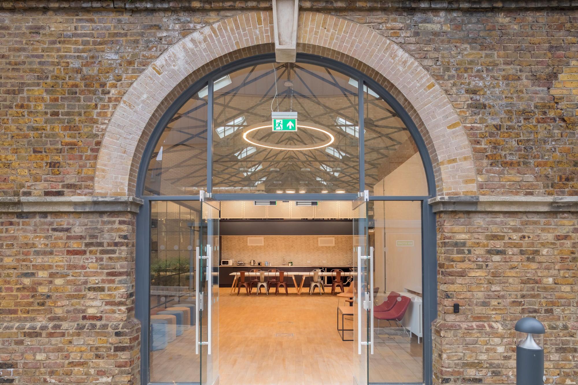 Seething Wells | Kingston University London