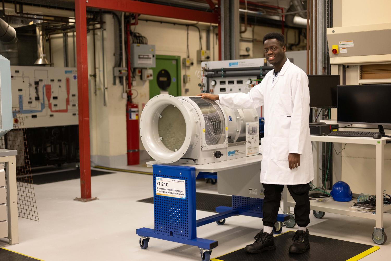 Civil Engineering BEng (Hons) Degree Apprenticeship | Kingston ...