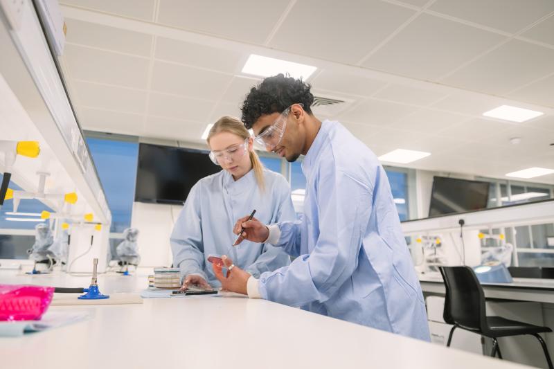 Biomedical Science BSc (Hons) | Kingston University London